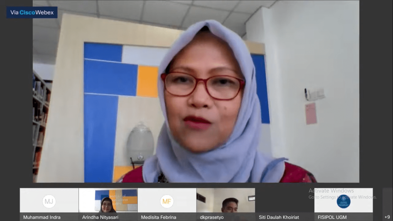 PkM Fisipol UGM #2 Discussion Series: Women Household Business ...